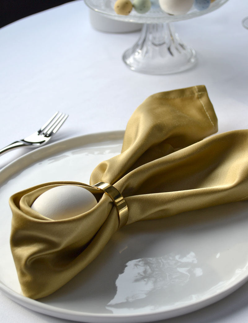 Want to buy gold-colored napkins? | Discover Cottona's extensive collection